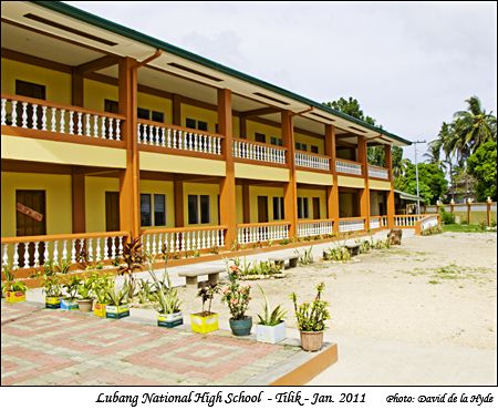 The port of Lubang - Tilik